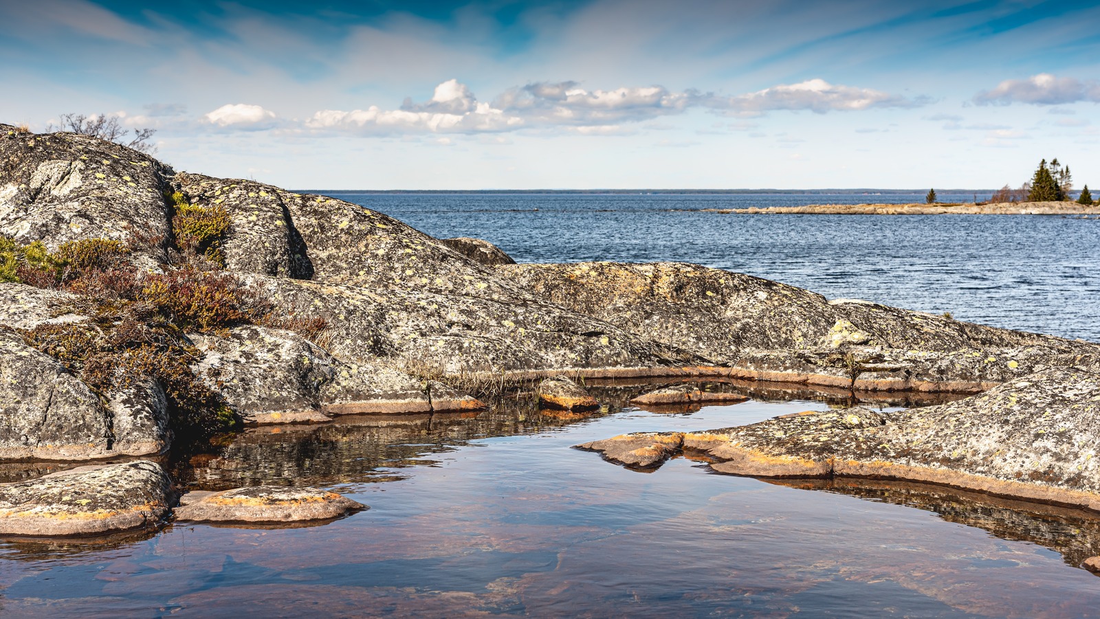 One Of Sweden's Sunniest Islands Is A Secret, Picturesque Outdoor ...