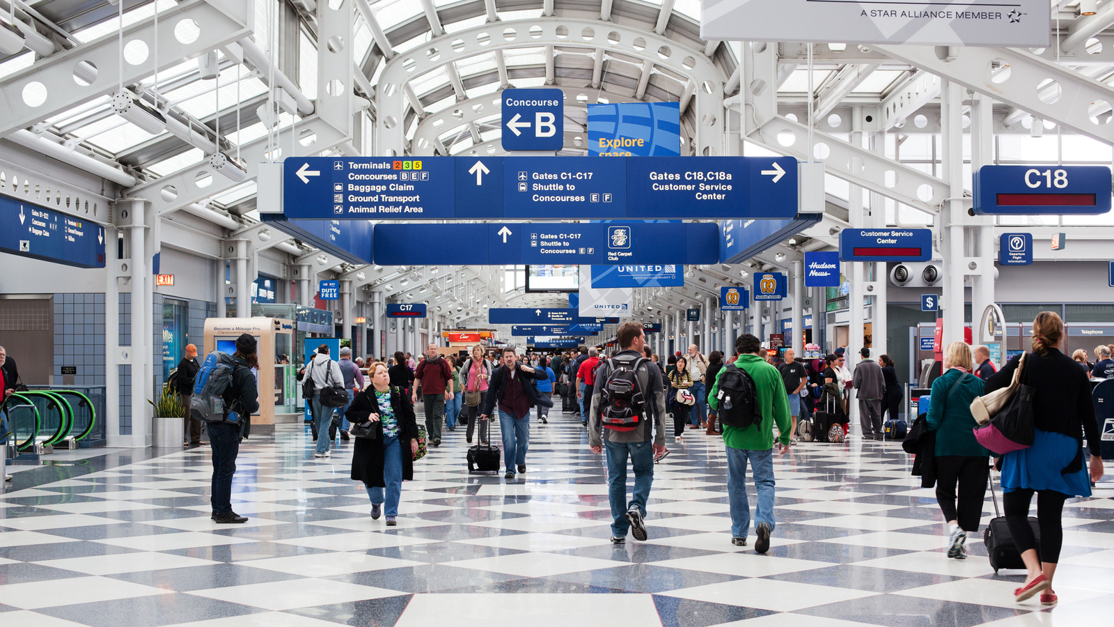 One Of The World's Busiest Airports Has Gone 100% Carbon-Free