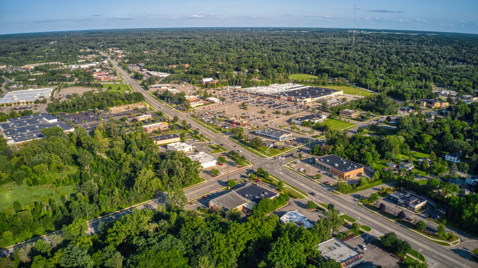 Outside Lansing Is Michigan's Best Suburb Known For Its Pretty Parks ...