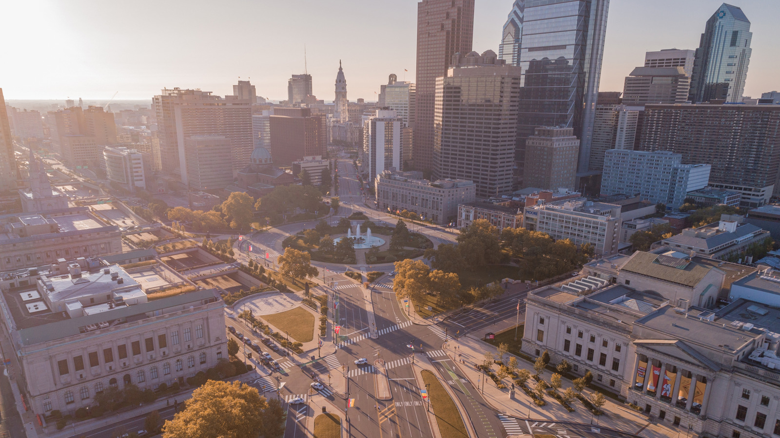 Philadelphia's Hugely Overshadowed Neighborhood Is A Haven Of Museums ...