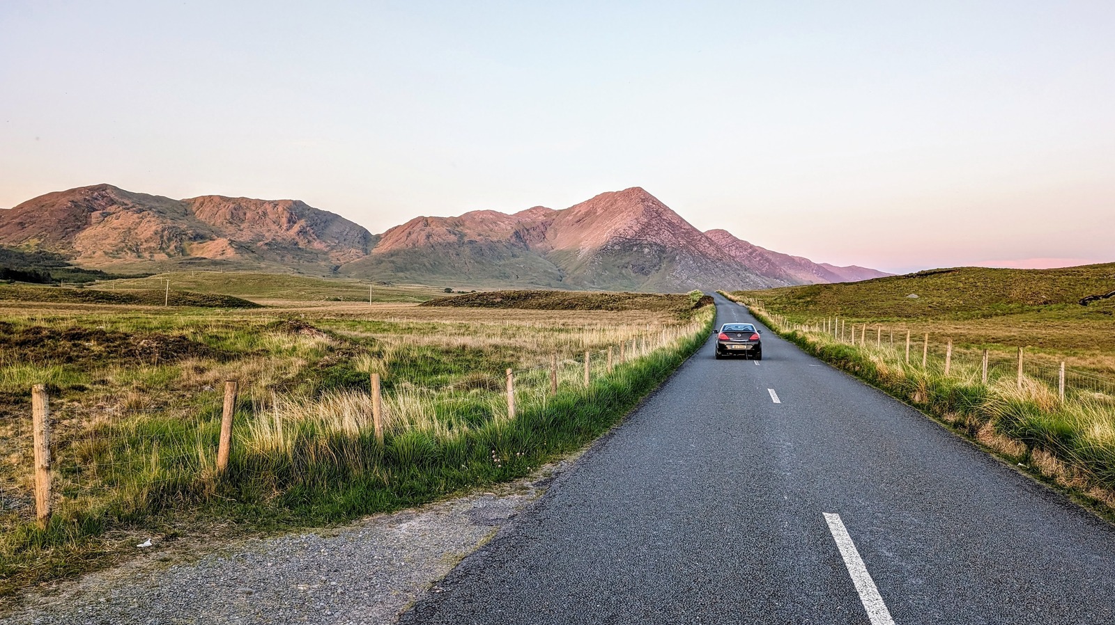 Rick Steves' Tip For Americans Driving On The 'Wrong Side Of The Road ...