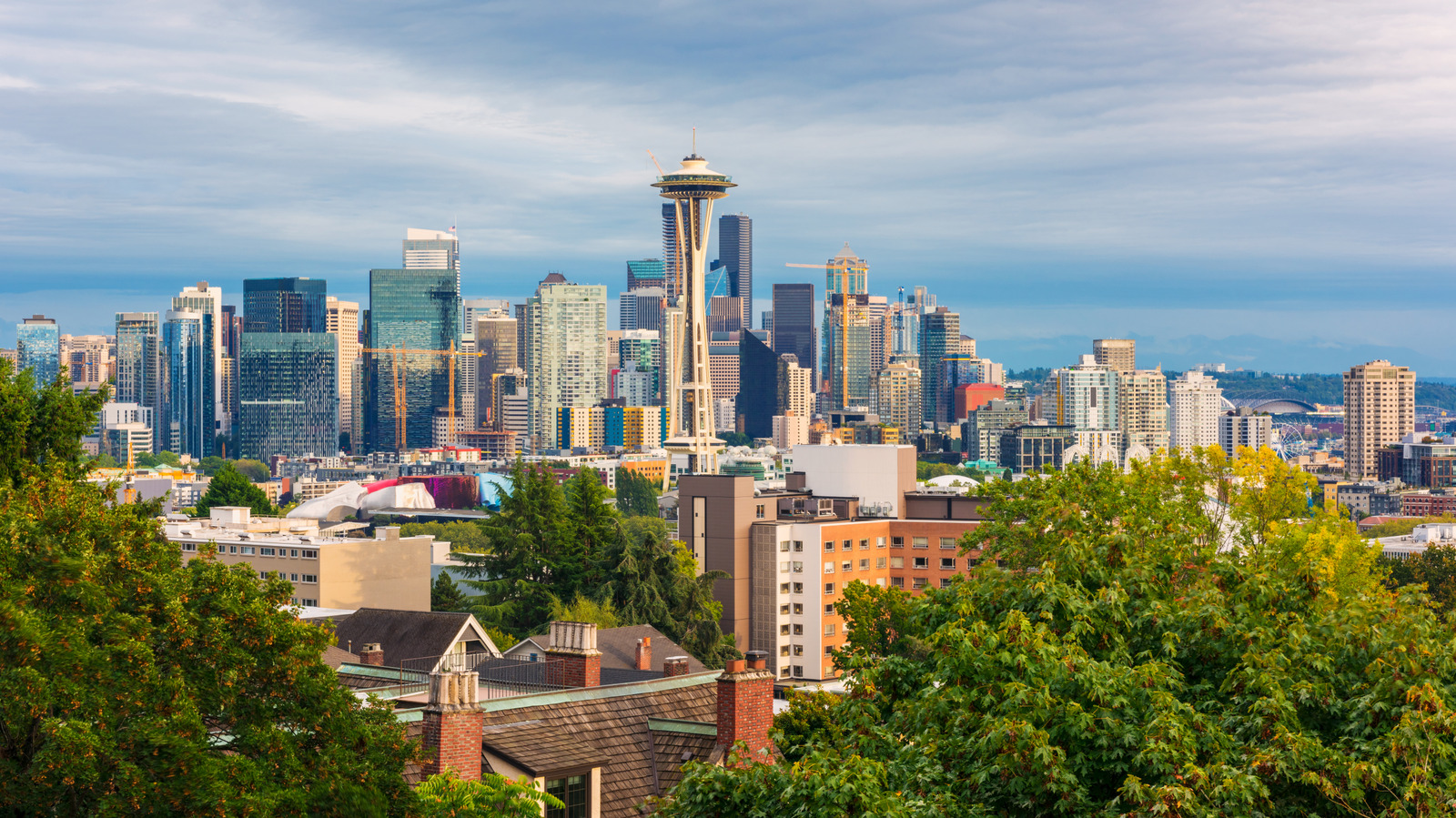Seattle Gets Less Rain Than Miami, So Why Does The Emerald City Feel So ...