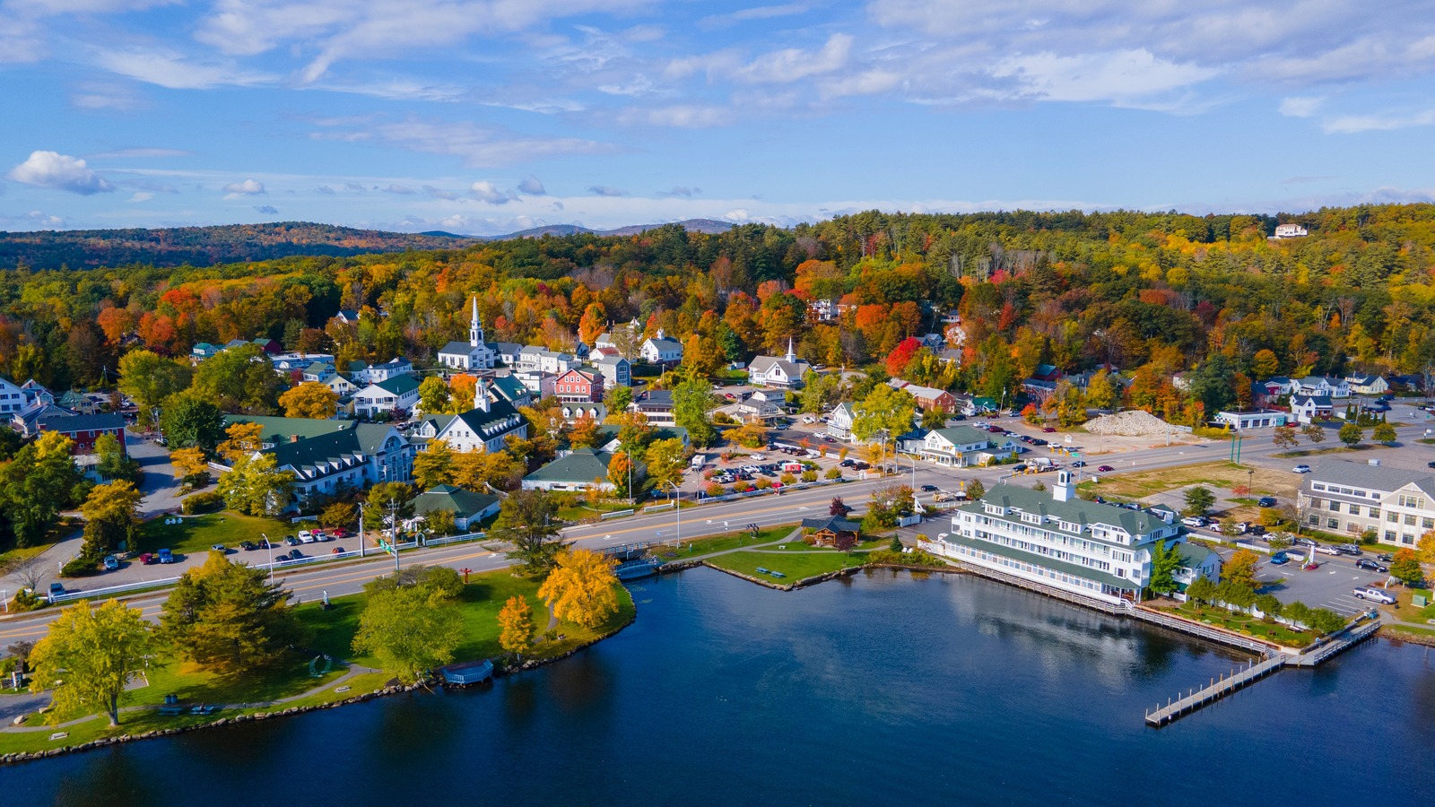Situated Between Idyllic Lakes Is An Unbelievably Charming New Hampshire Town Full Of Activities