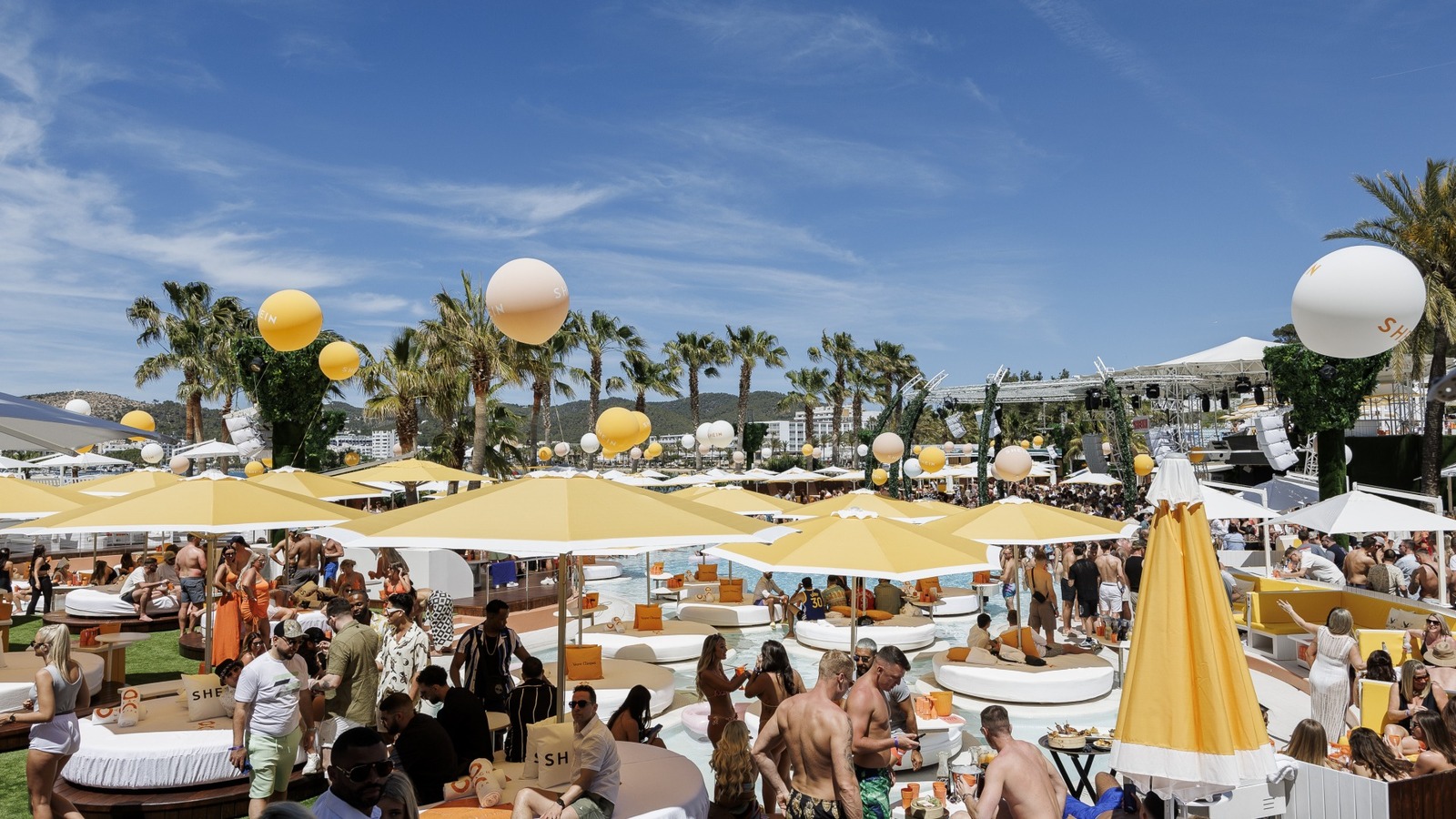 Spain's Most Iconic Beach Party Destination Is Overrated And Expensive