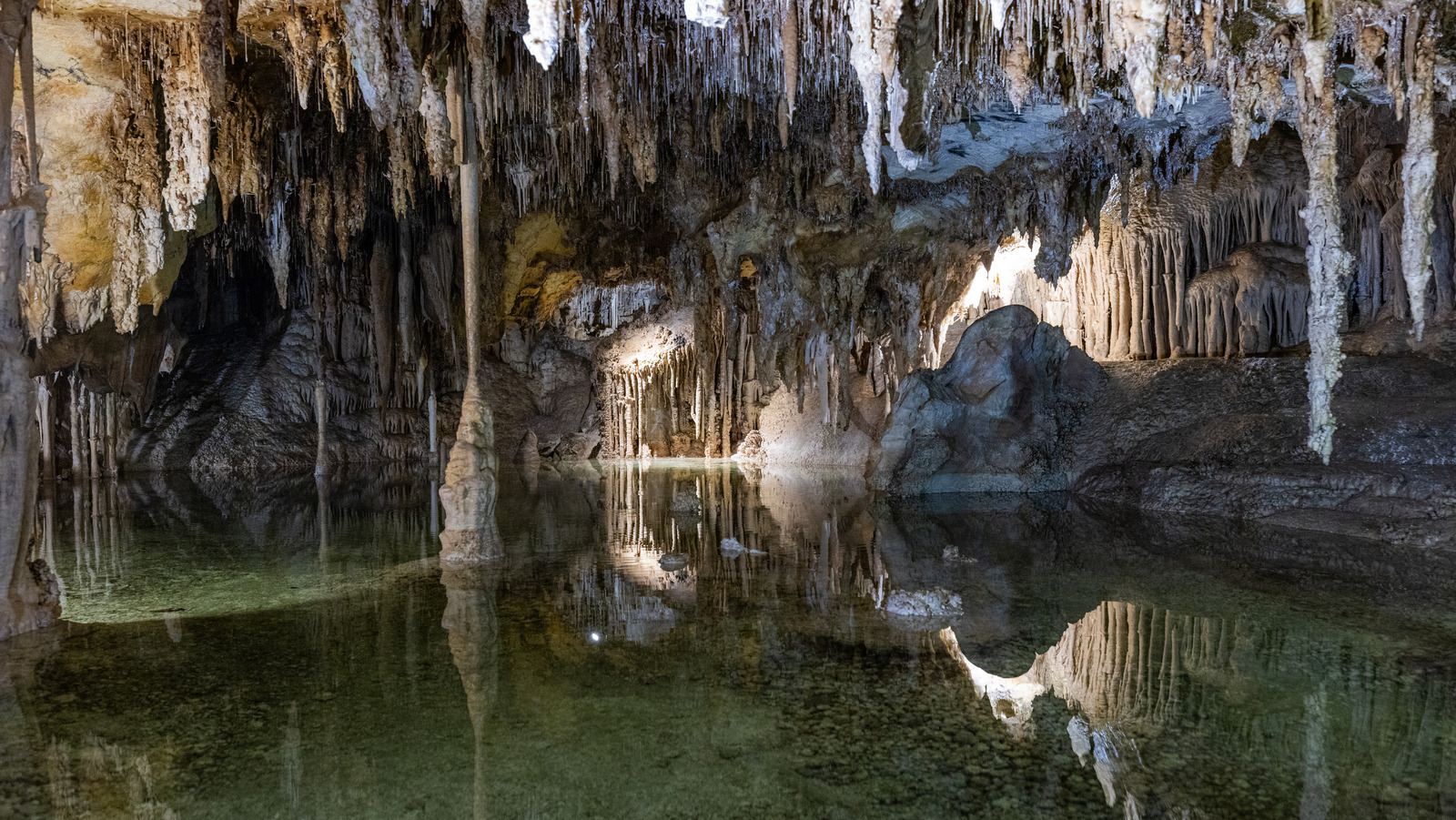 Stalactites Create Glittering Formations In A Mesmerizing Nevada Cave