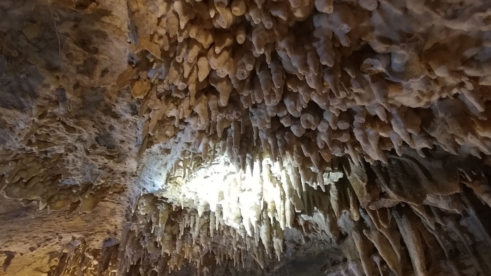 Maryland's Crystal Grottoes Caverns Are An Underground Wonderland