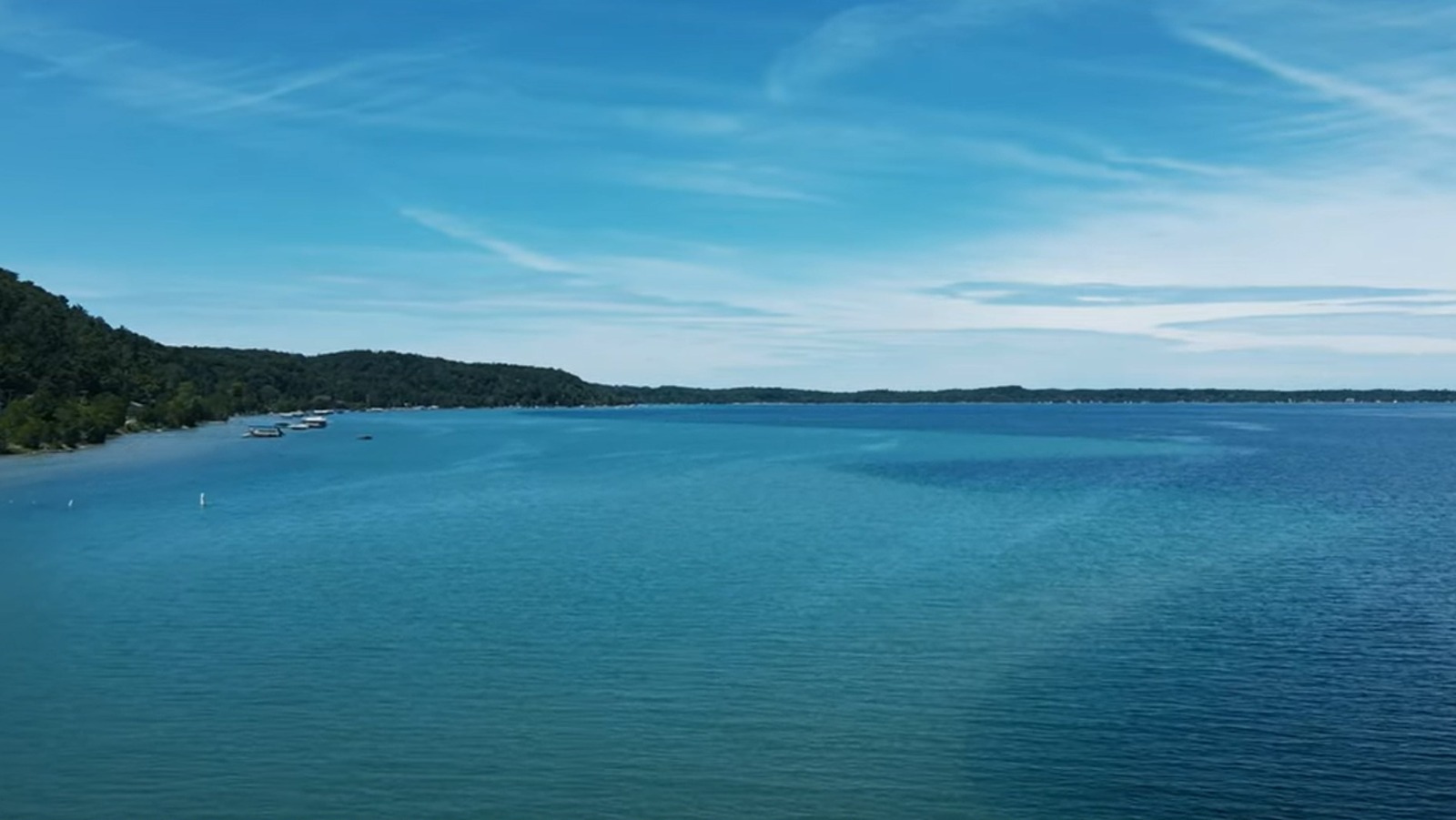Swim In Caribbean Colored Waters At This Underrated Michigan Lake ...