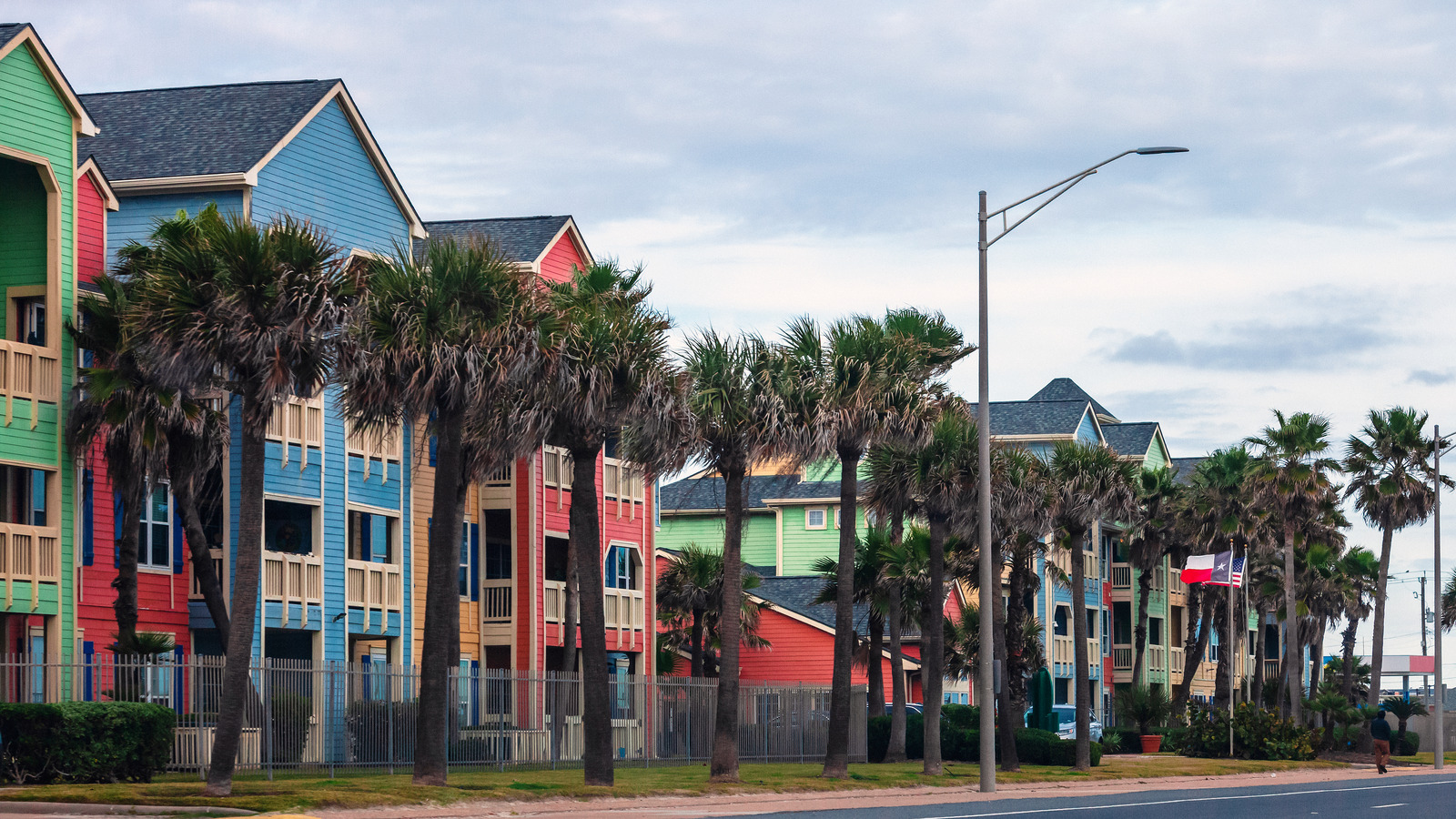 Texas' Bustling Gulf Coast Barrier Island Offers Idyllic Beachy Bike ...