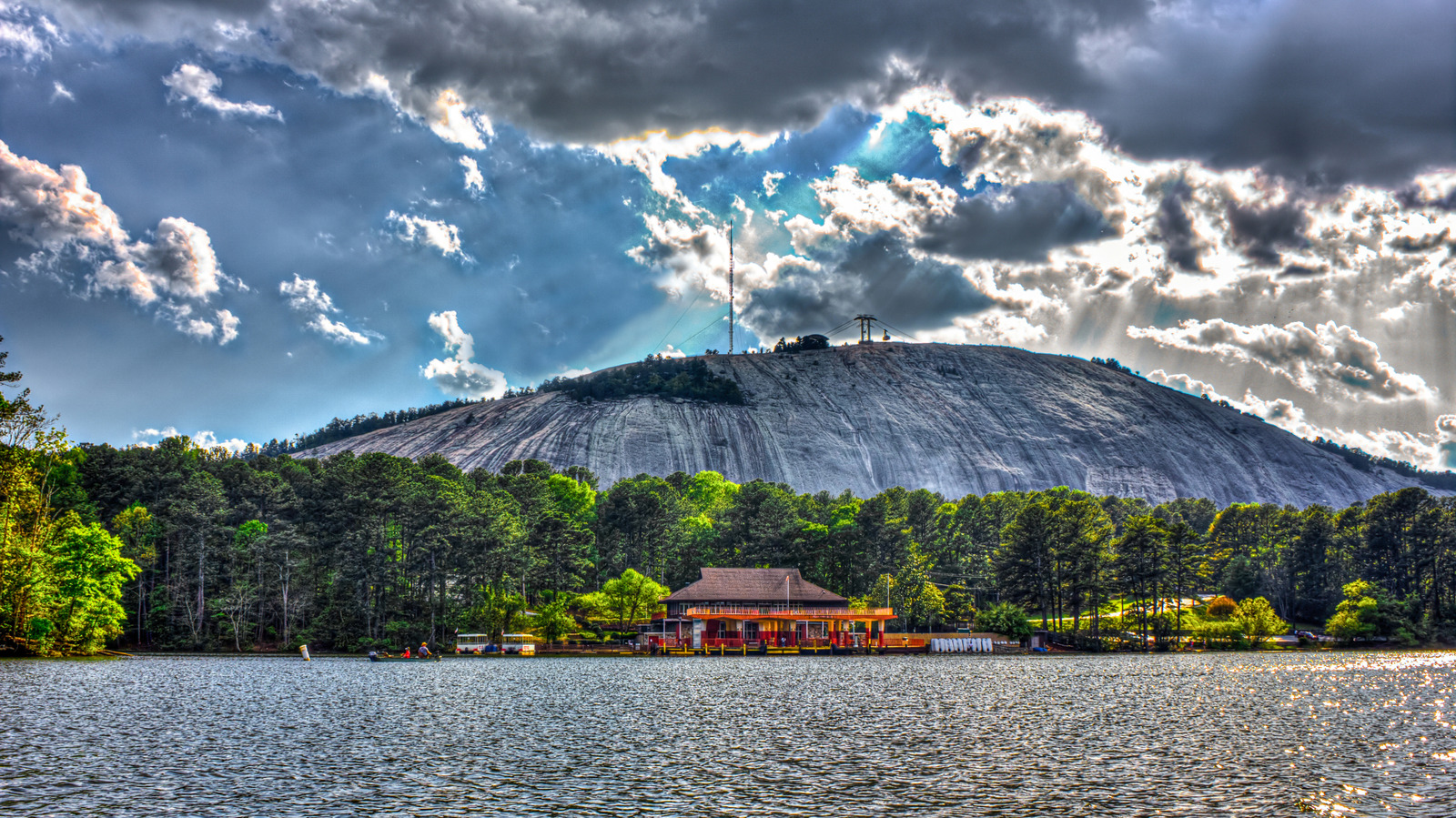 The 9 Hands-Down Prettiest Spots To Go Camping Near Atlanta, Georgia