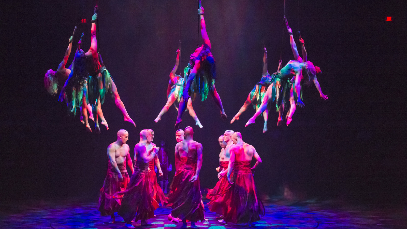 The Best Rated Shows You Can't Miss On Your Trip To Las Vegas ...