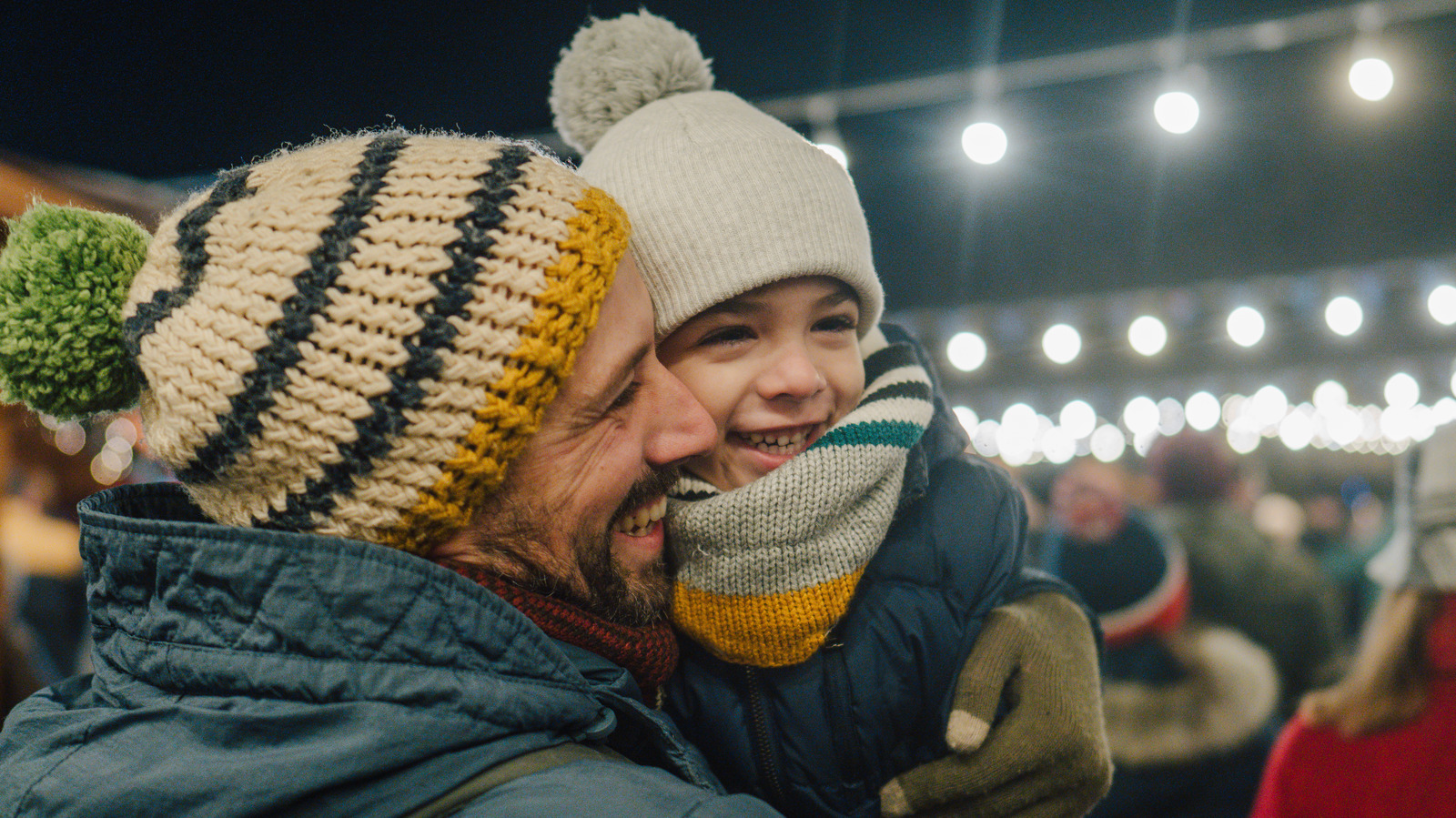 Why Hannibal, Missouri Is The Perfect Christmas Town