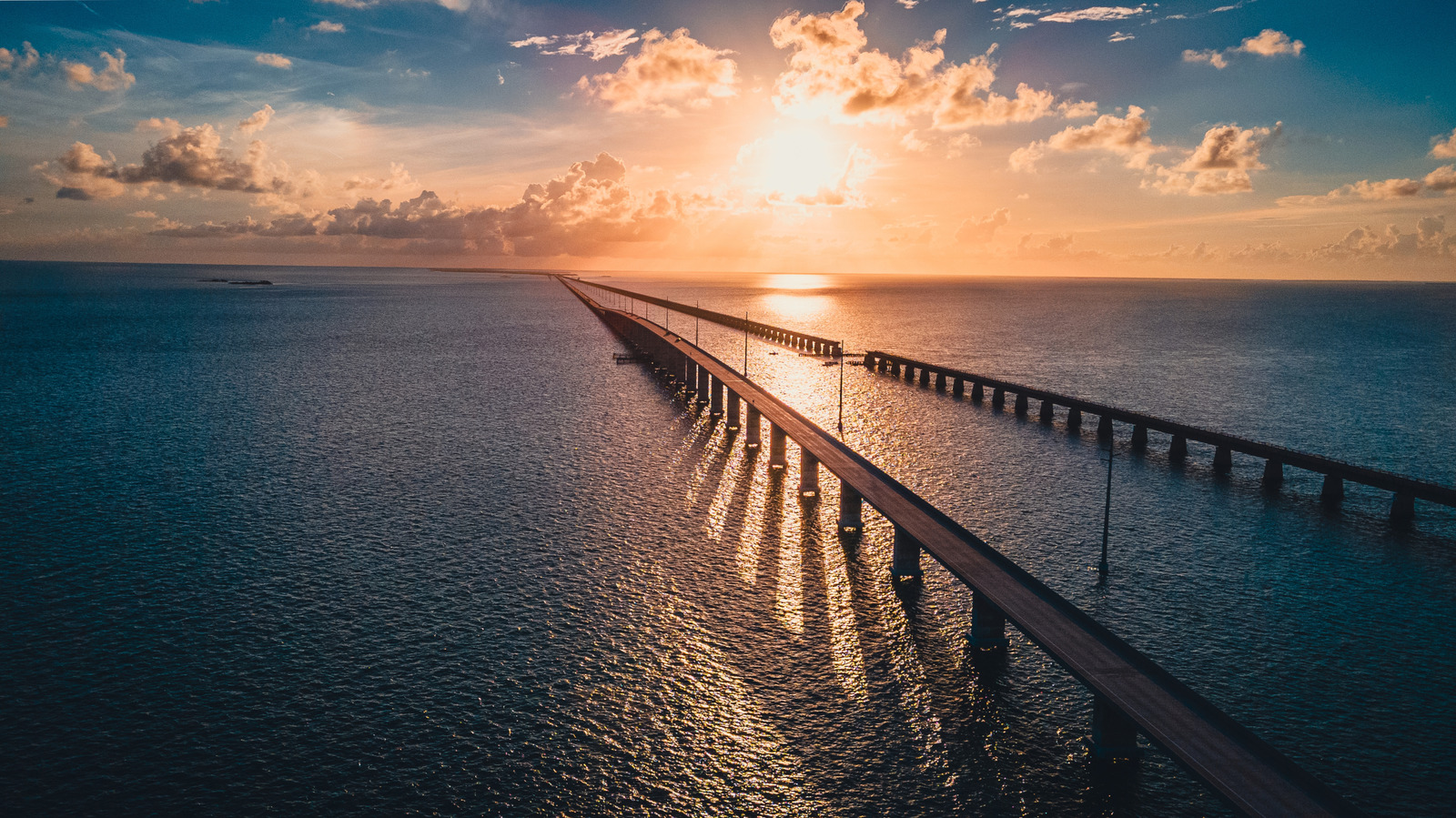 The Florida Keys' Longest Scenic Bridge Takes You Across Miles Of ...