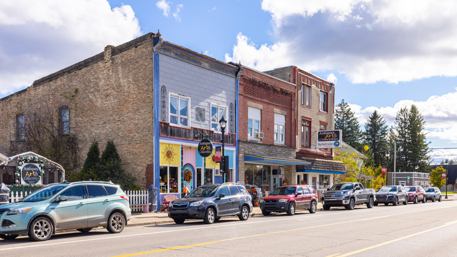 The 'Icebox Of The Nation' Is A Tiny Michigan Gem With Year-Round ...