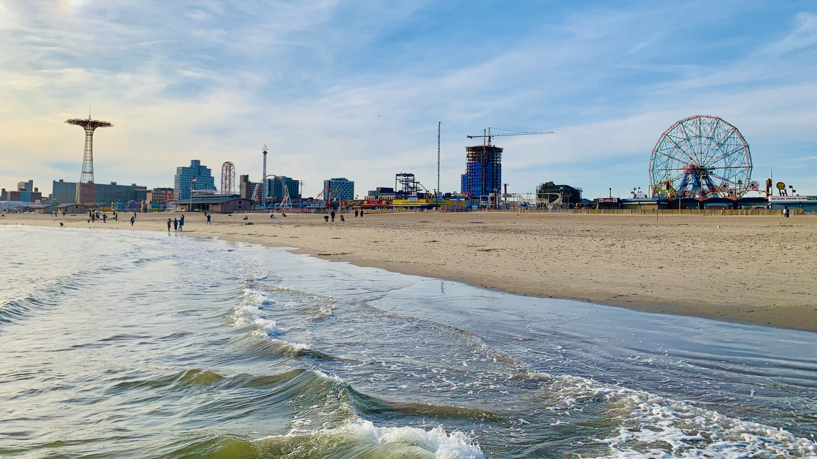 The Most Beautiful And Thrilling Seaside Amusement Parks Across America ...
