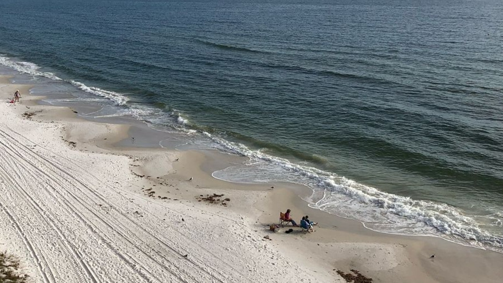 The Sand Stays Cool Year-Round At This Stunning Florida Beach