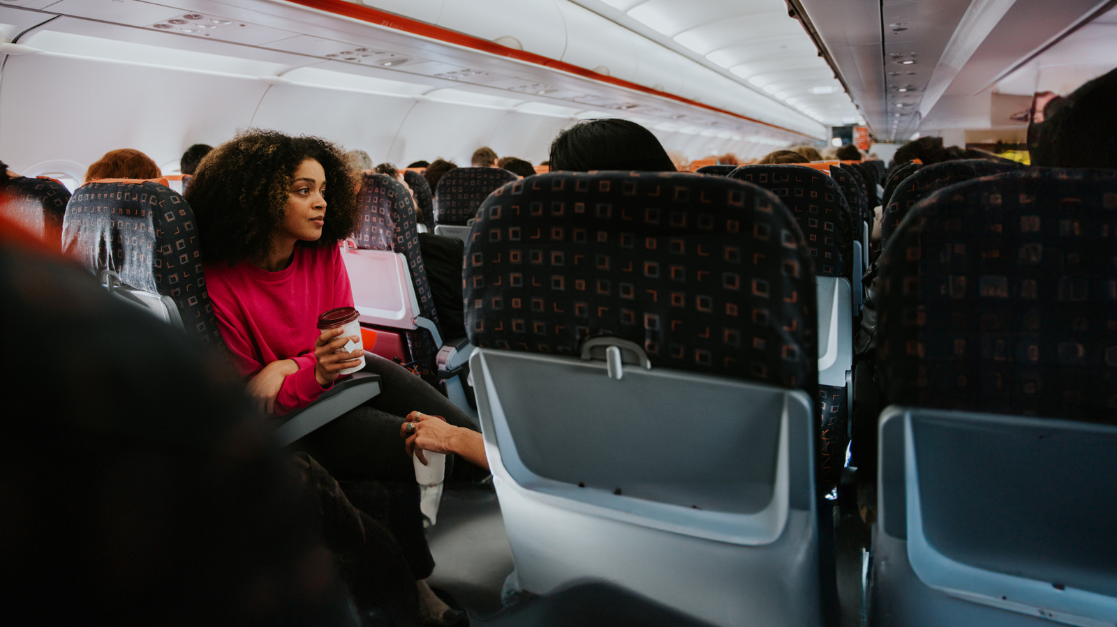 The Two Types Of Flights Passengers Frequently Mix Up But Are Quite ...