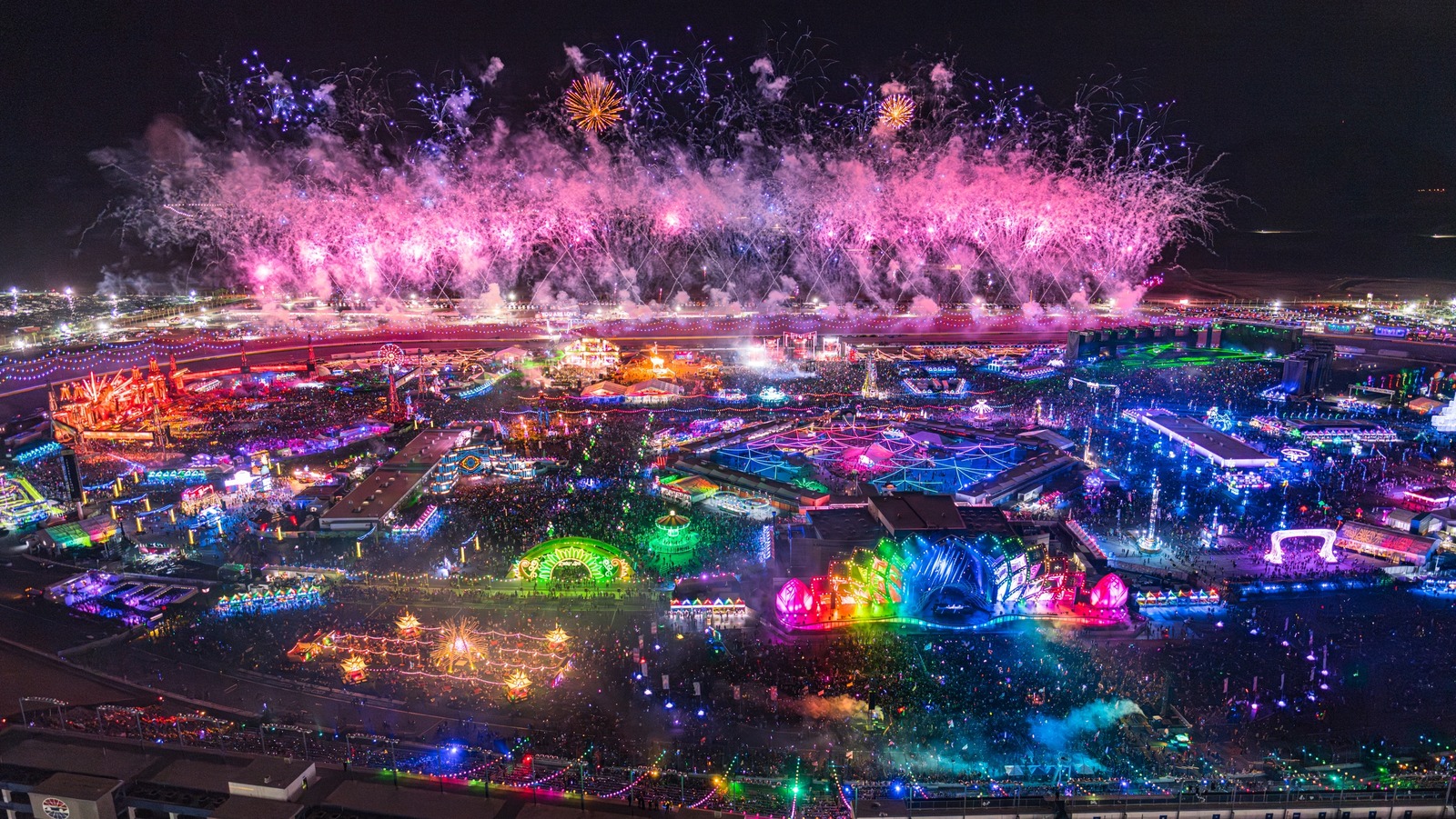 The World's Best City For Nightlife In 2025 Is An American Tourist ...