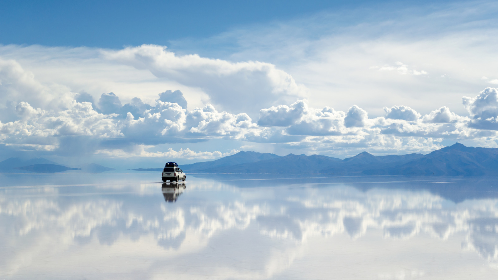 The World's Largest Natural 'Mirror' Is A Surreal Landscape Of Water ...