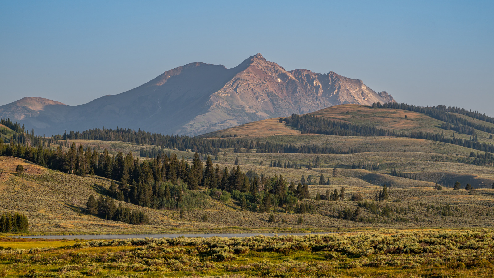 There's Another Side Of Yellowstone National Park Most Visitors Never ...