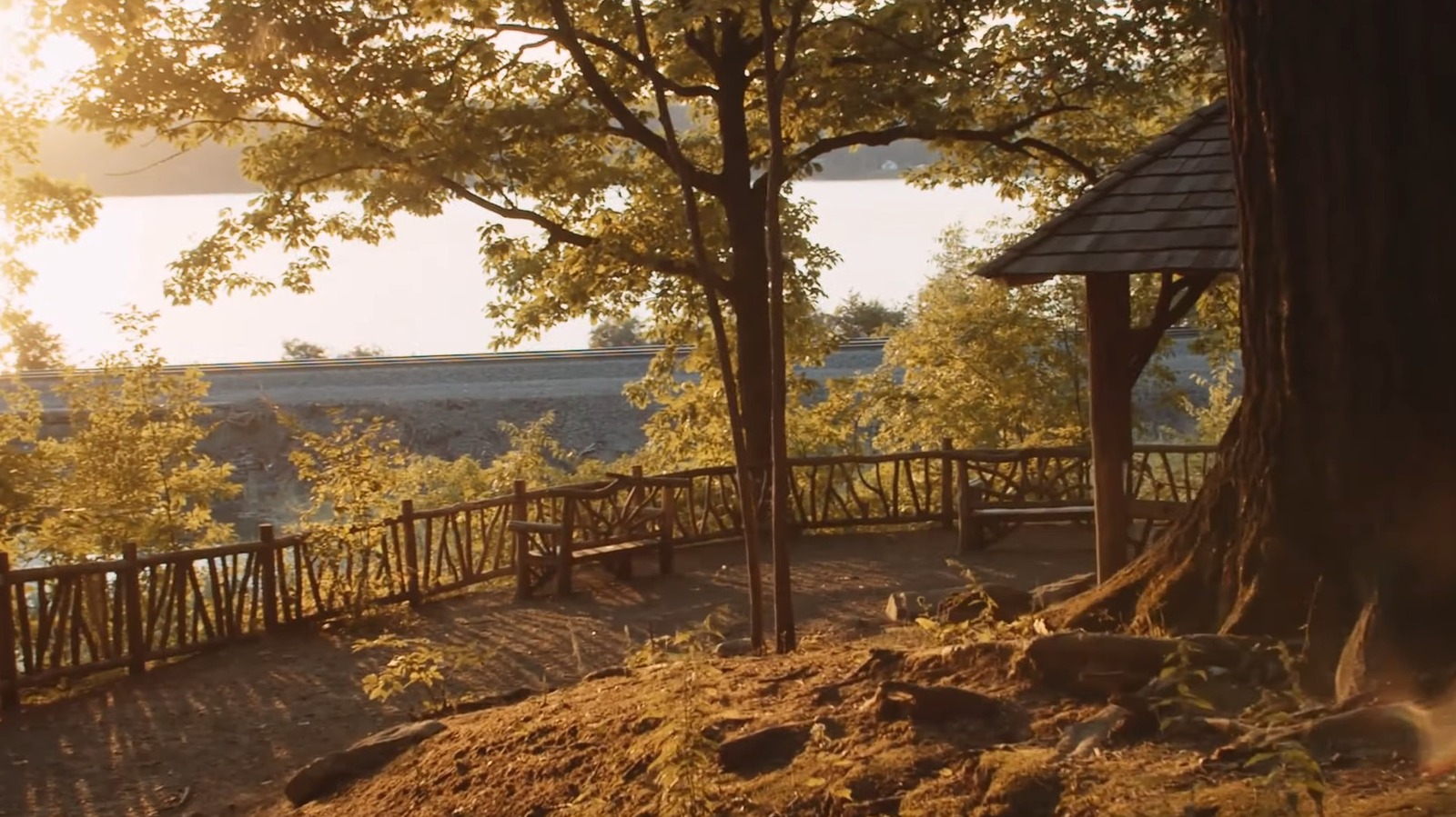 This Awe-Inspiring New York Park Has A Trail That's A Favorite Among ...