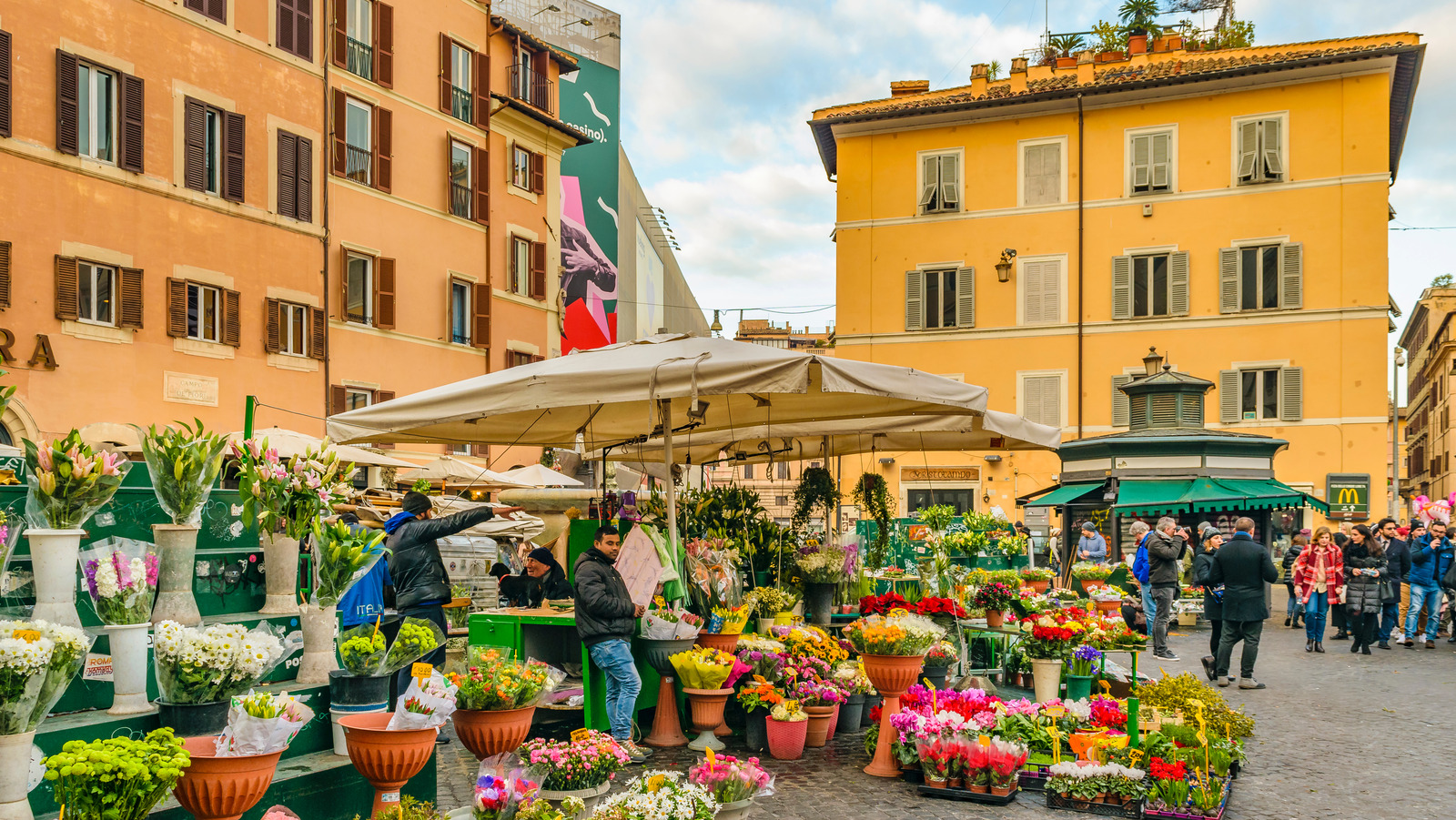 This Beautiful Market Square Is Rick Steves' Favorite In All Of Rome