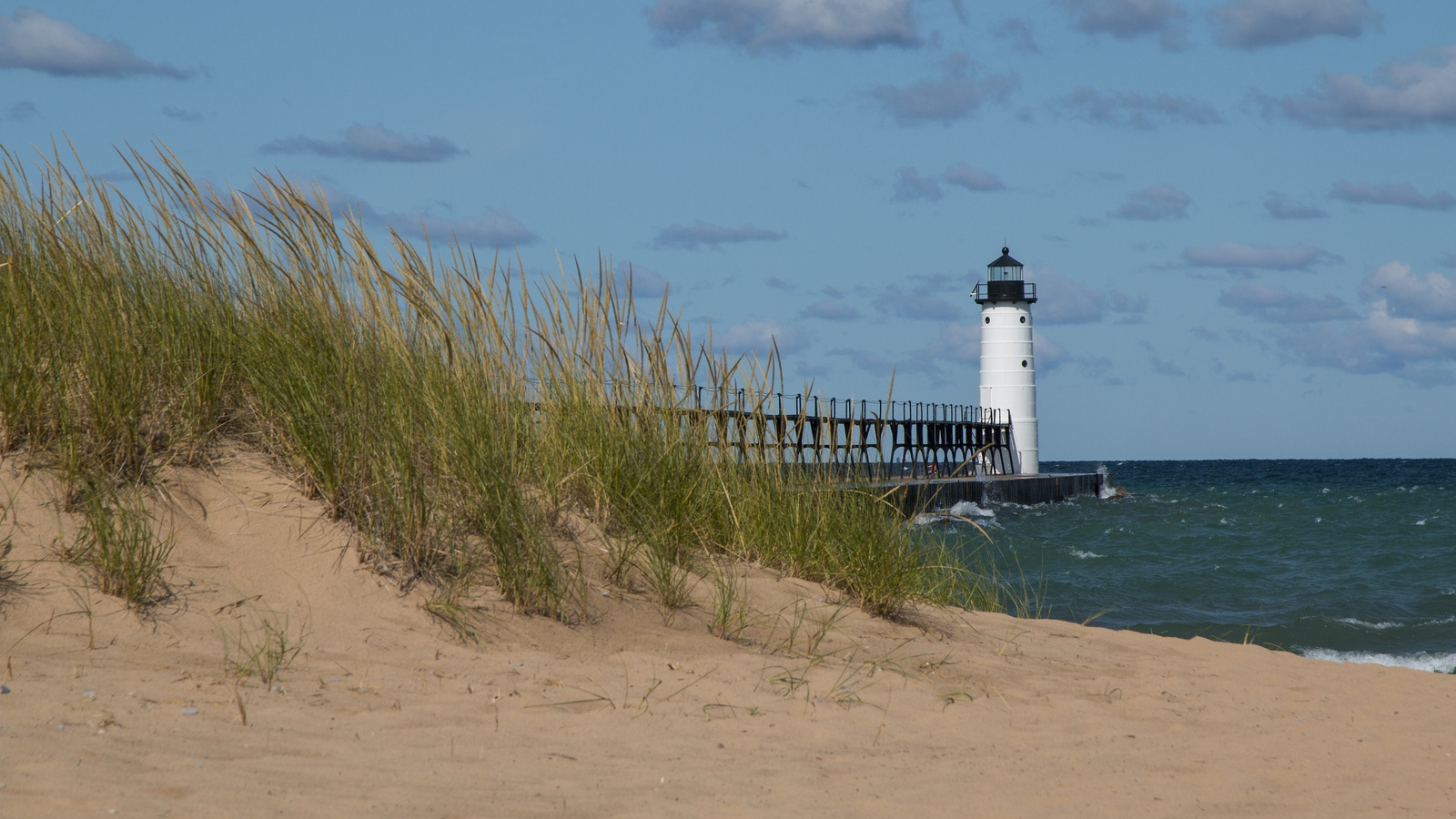 This Cozy City On A Sandy Stretch Of Lake Michigan's Shoreline Is An ...