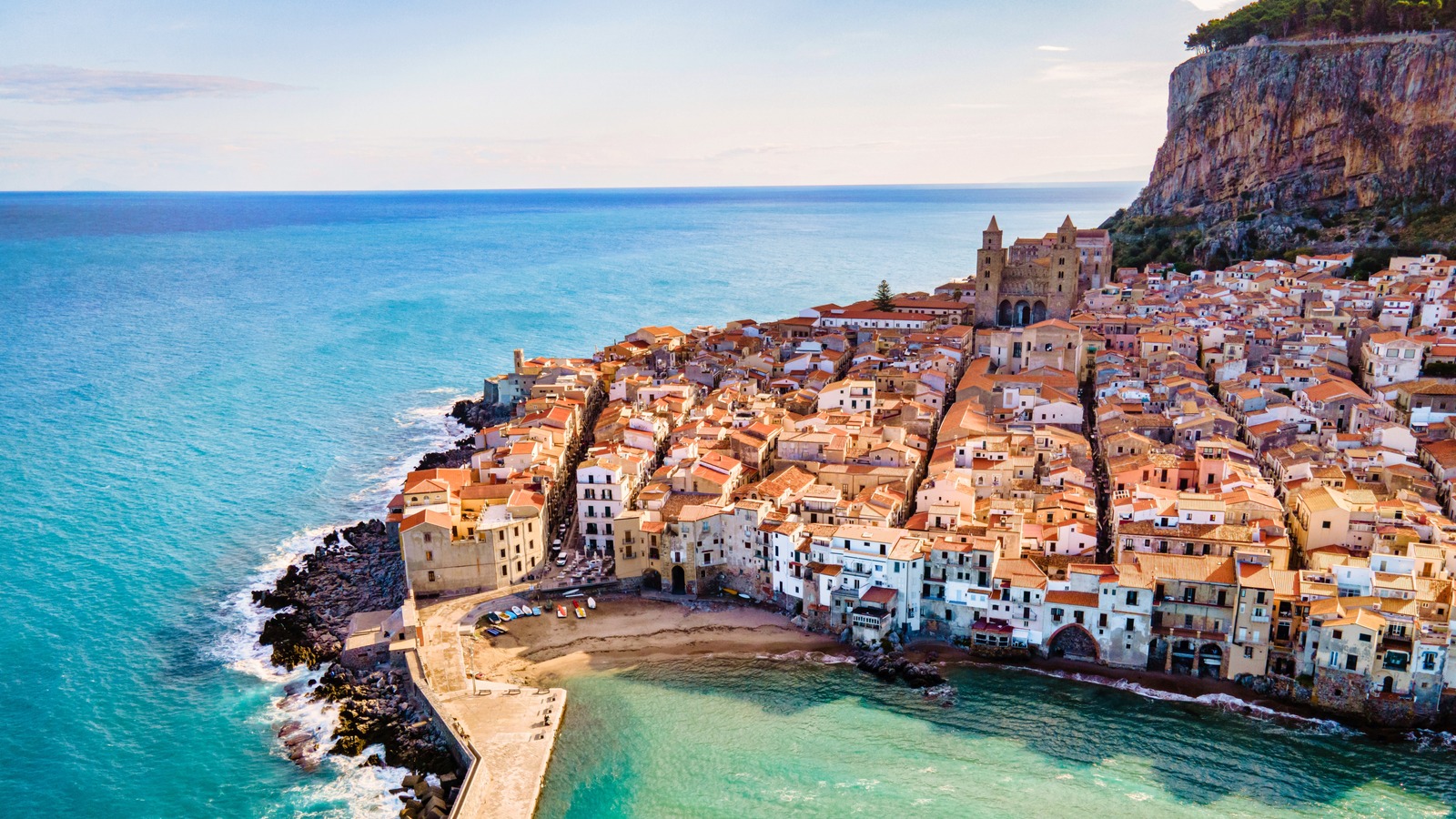 Cefalù Is A Cheaper, Calmer Alternative To The Crowded Amalfi Coast