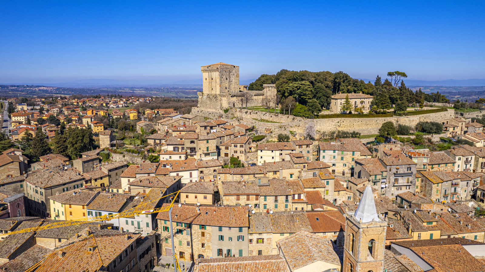 This Historic Italian Hill Town Is Surrounded By Tuscan Vineyards, Hot Springs, And Gorgeous ...