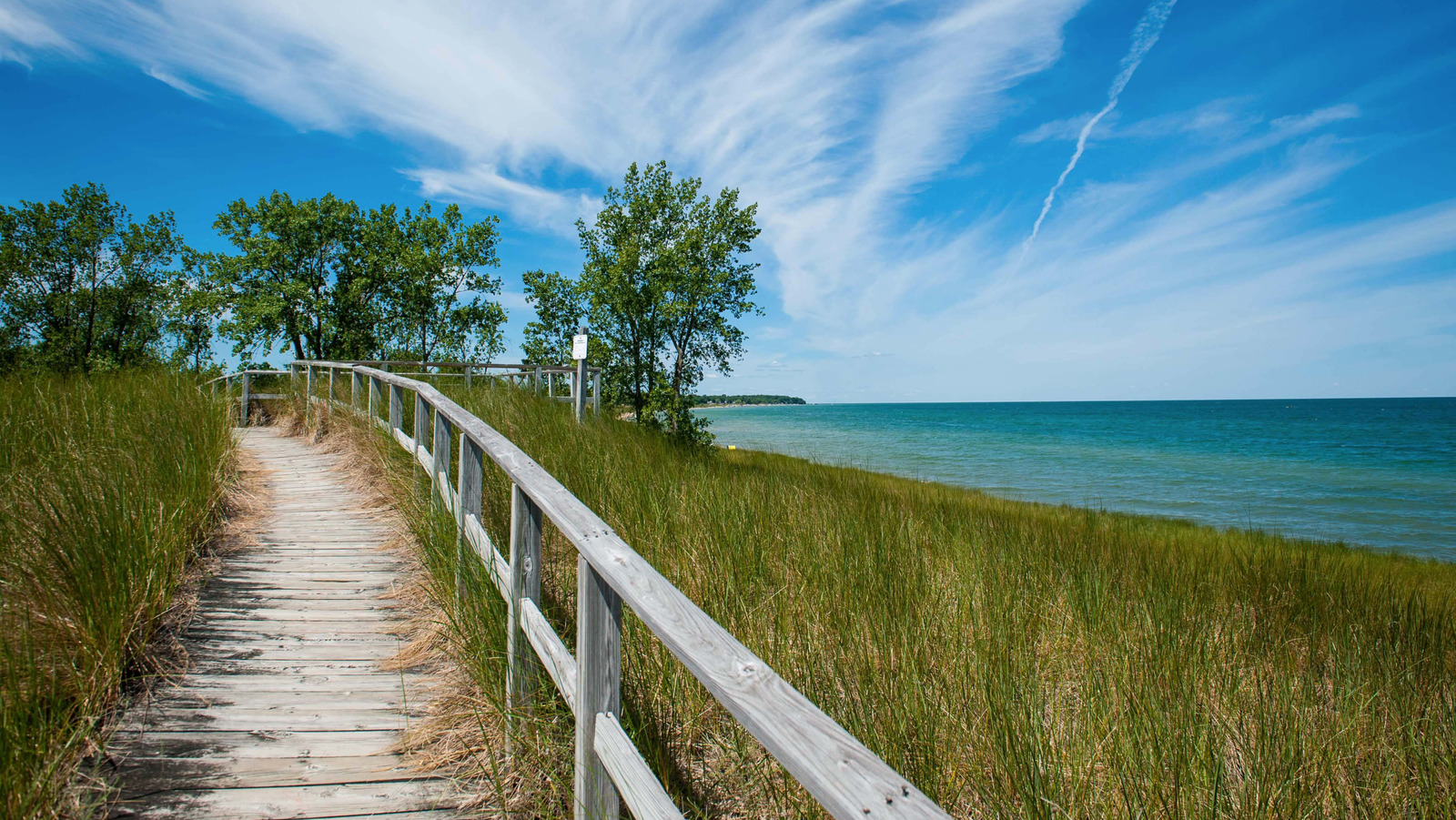 This Quiet Michigan Village On The Banks Of Lake Huron Is A Picturesque ...