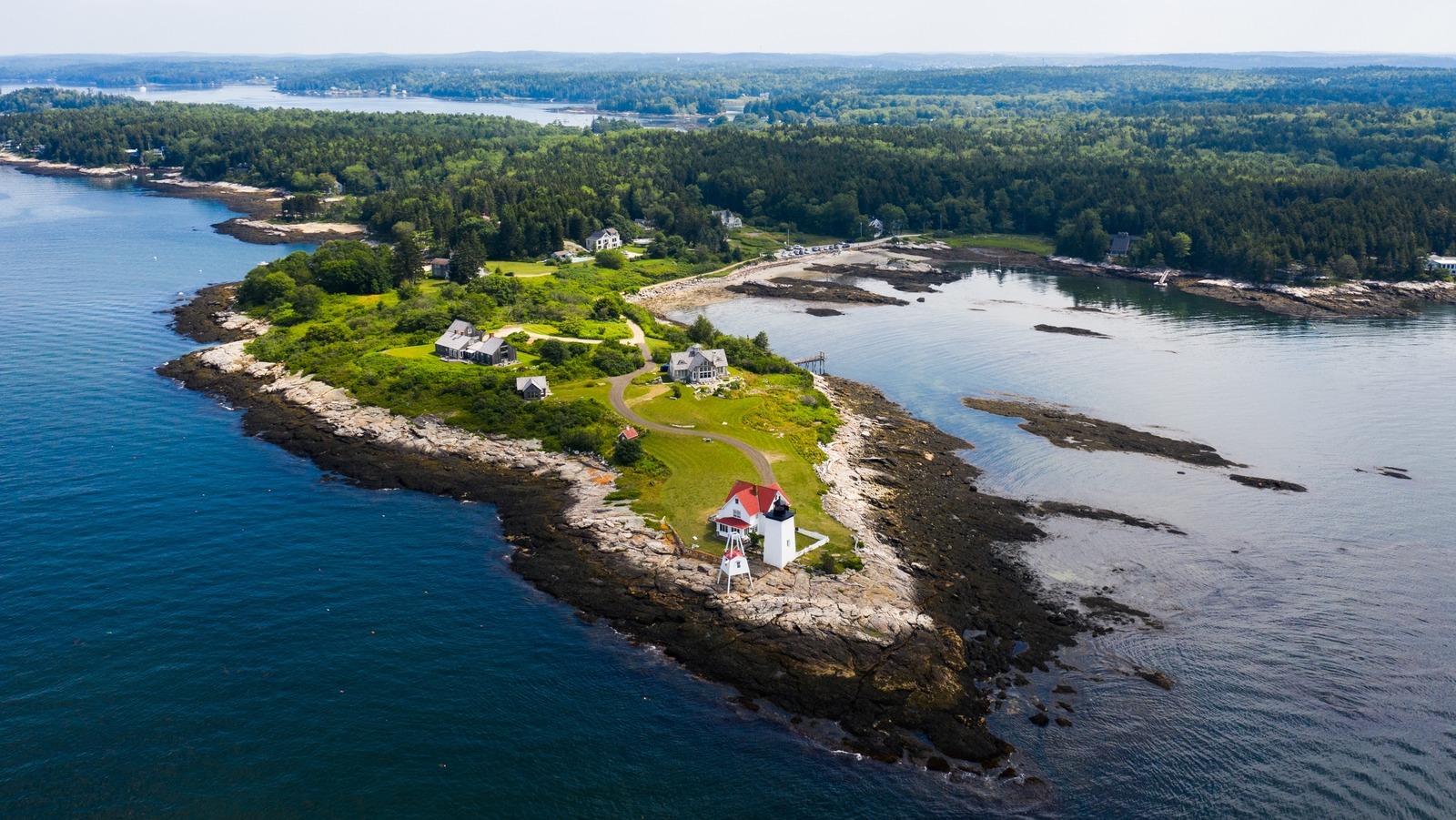The Secret Island Of Southport Is An Iconic Maine Must-See Without Crowds