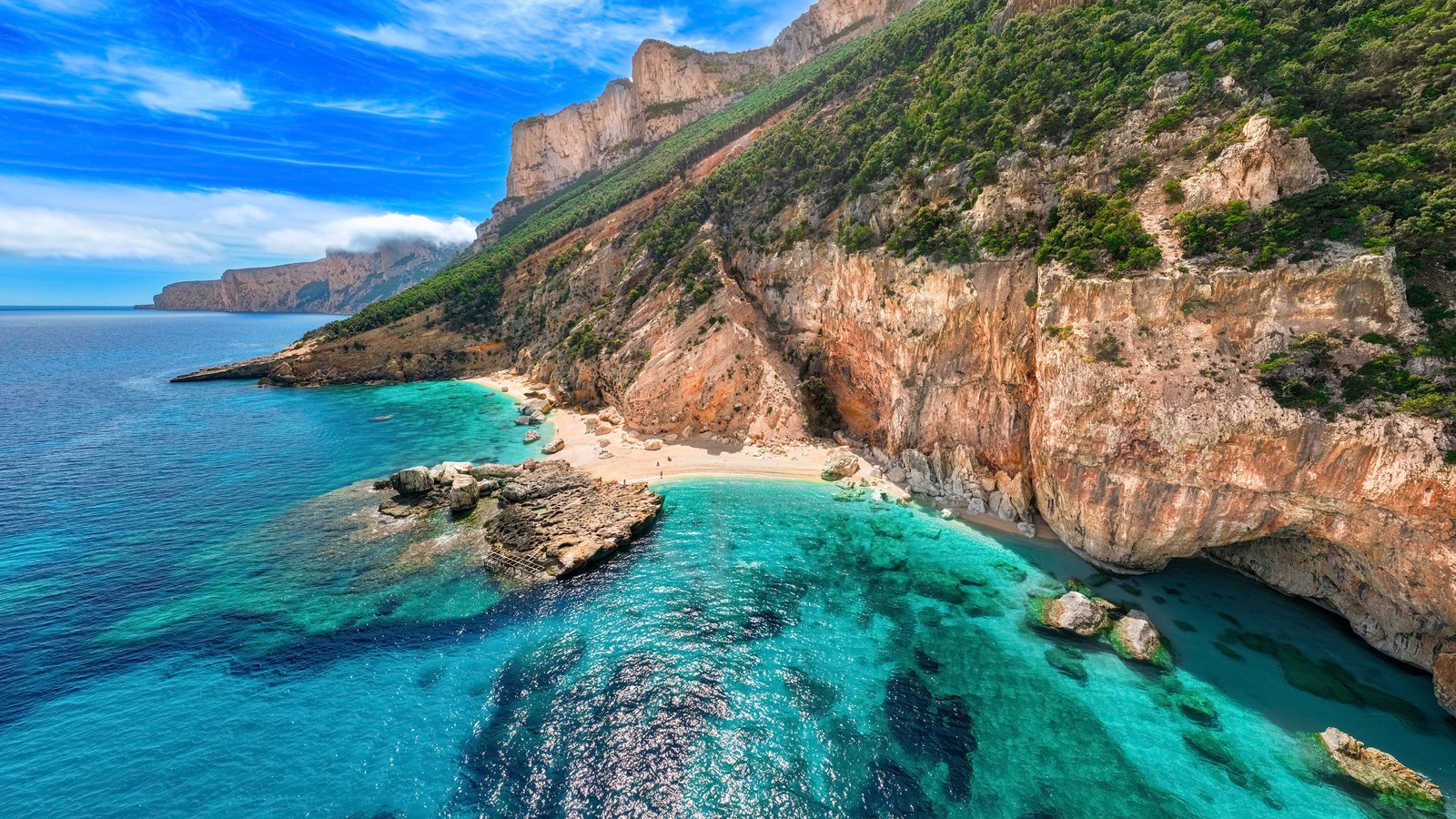 This Striking Italian Beach Is Ranked As The Best In All Of Europe