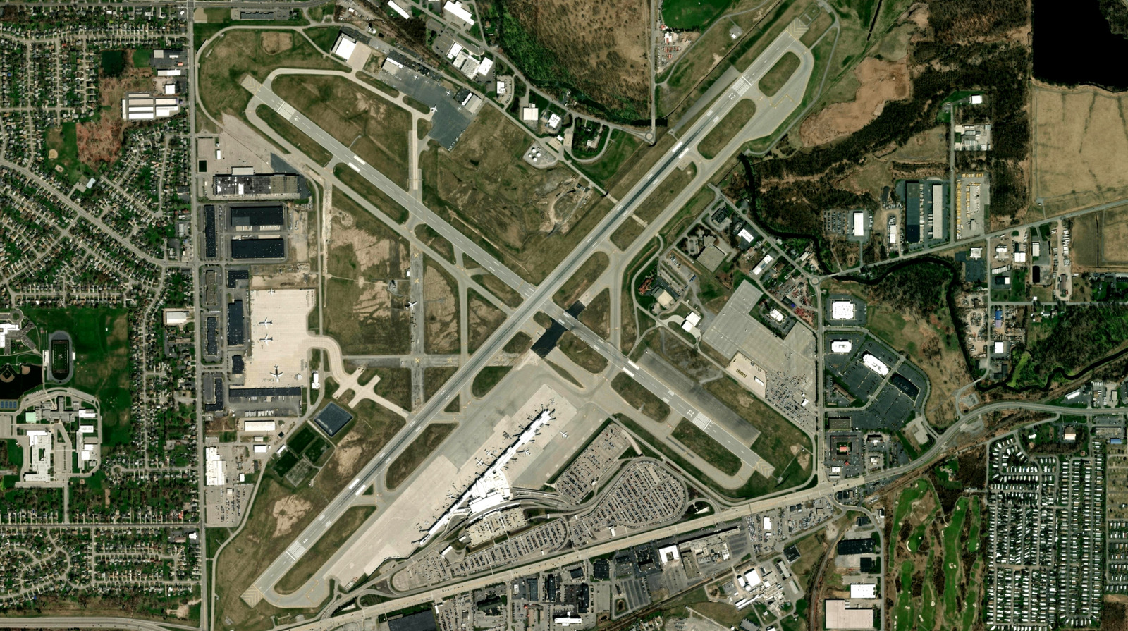 This Underrated New York Airport Has Some Of The Best Customer ...