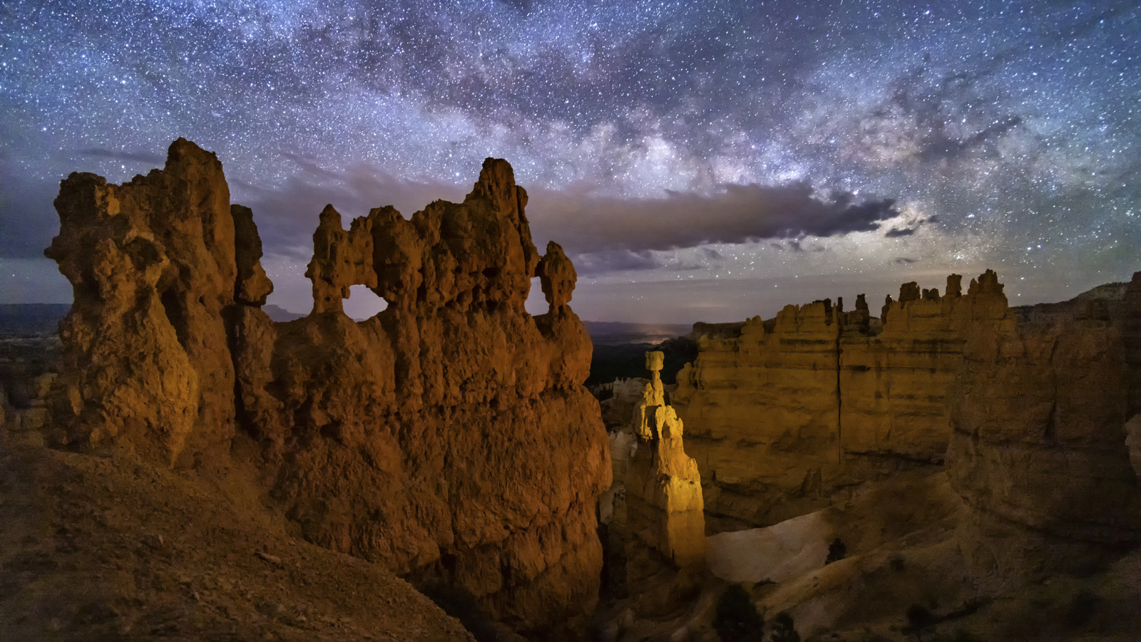 This Unexpected 'Night Life' Activity Only Happens Once A Month In Utah ...