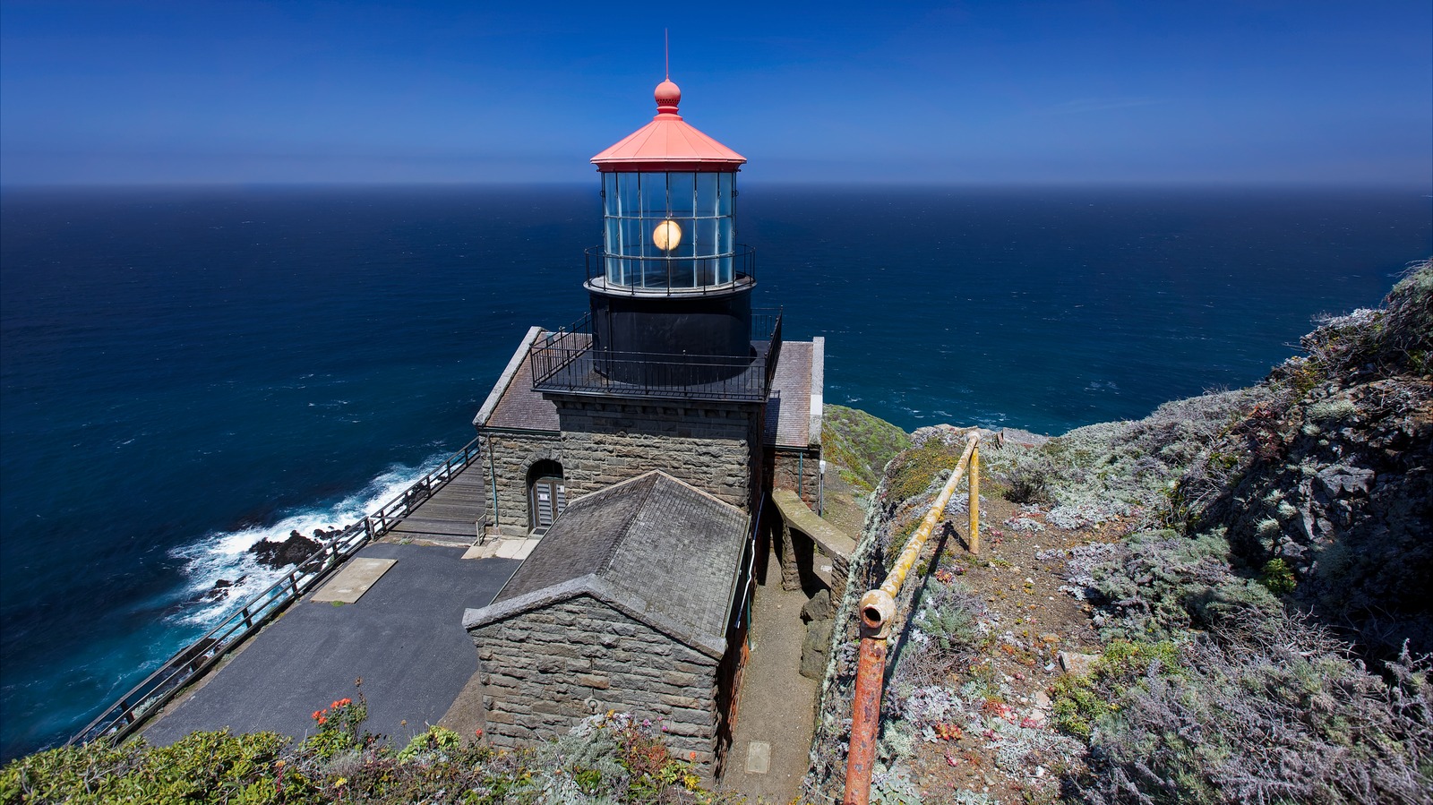 Point Sur Lighthouse Is A Historical Gem In California
