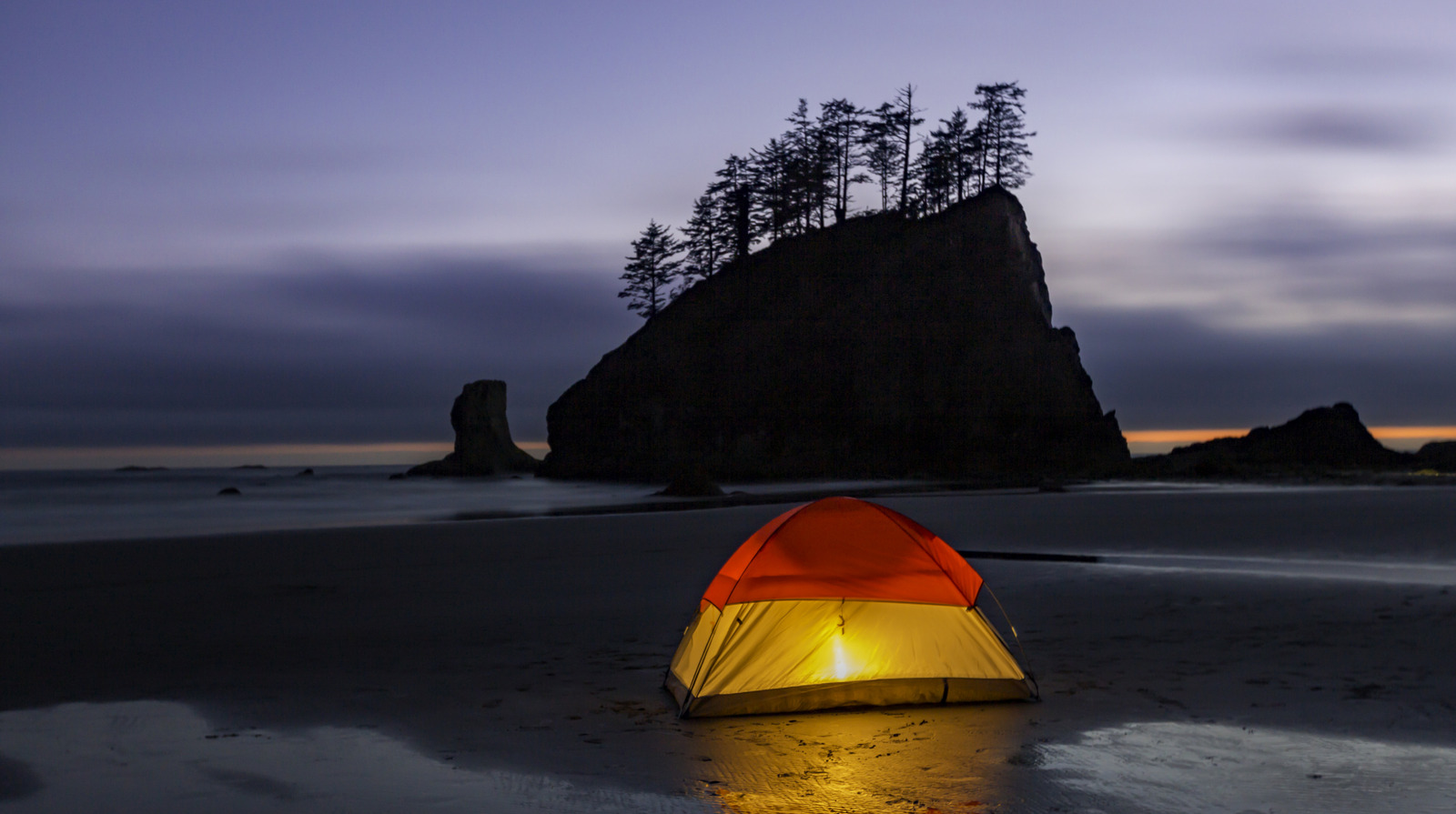 This Washington Beach Offers A Secluded Getaway With Beautiful Sights