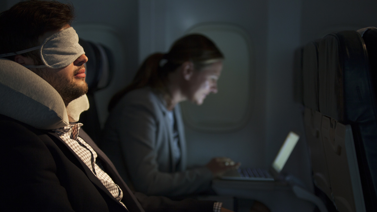 Travelers Agree This Is The Best Seat For A Red-Eye Flight