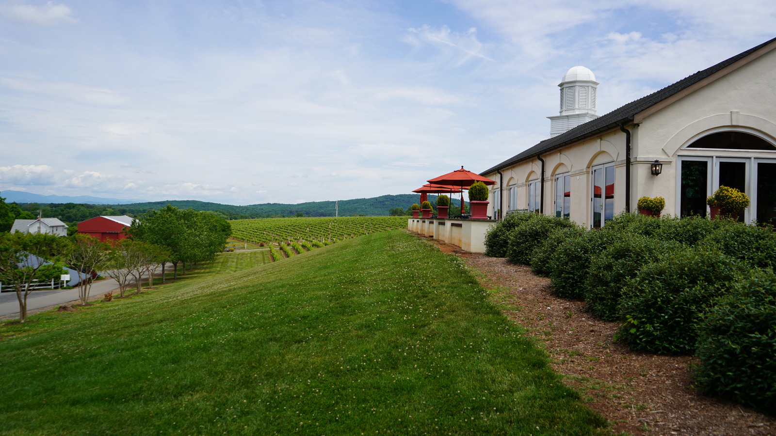 Virginia's Historic Winery Is Housed Within A Breathtaking Estate At ...