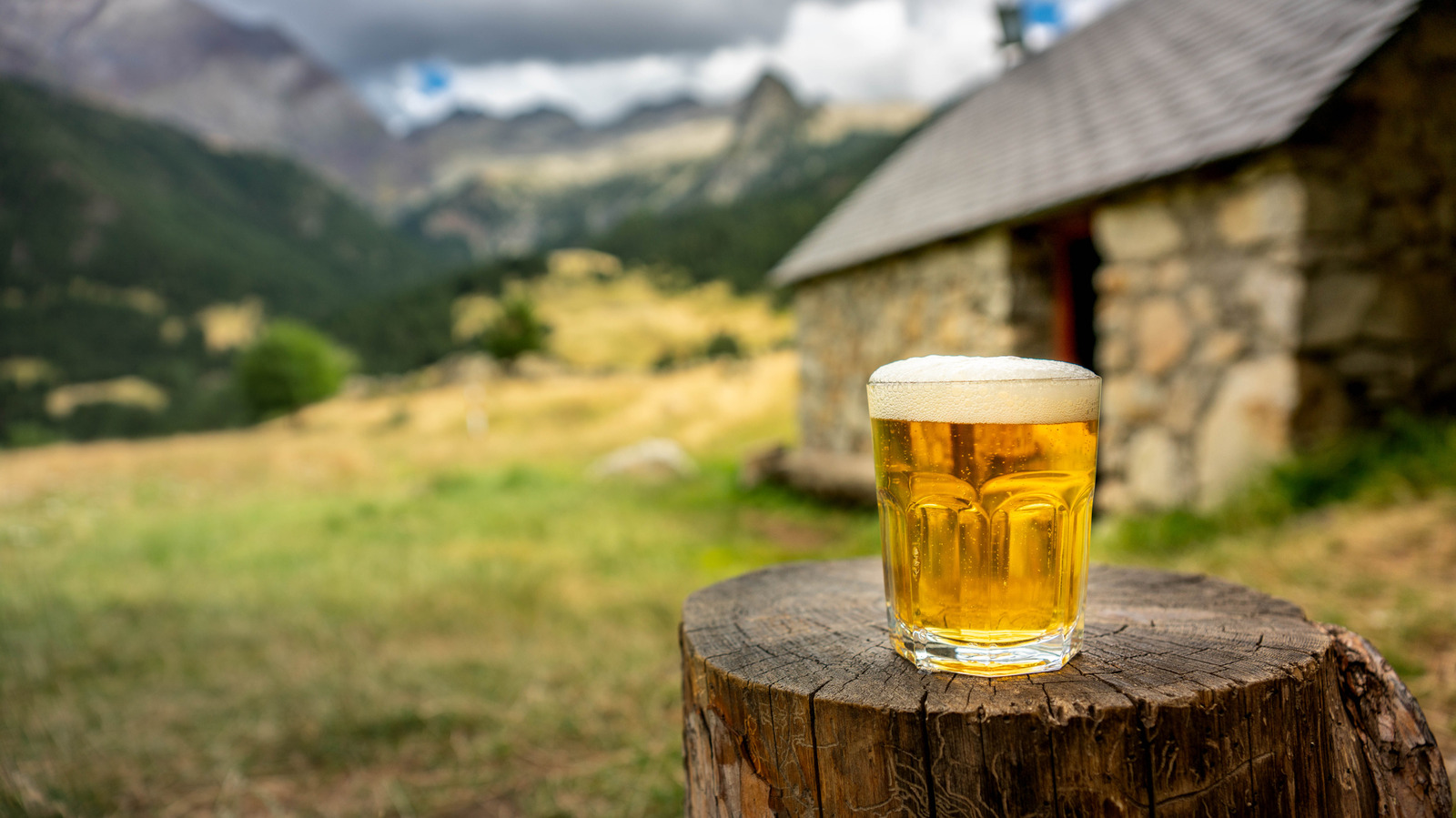 Why Tourists Might Want To Avoid Alcohol For Their First Few Days In ...