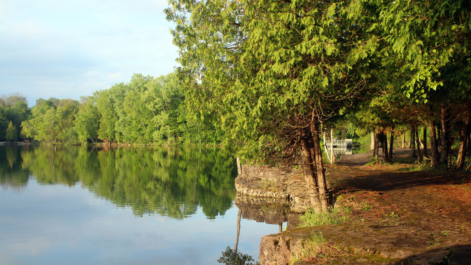 Wisconsin's Hidden Gem State Park Has A Lakeside Beach, A Forested ...