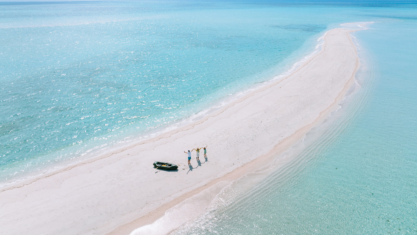 You'll Feel Like You're In The Maldives At The Best Sandbars In America