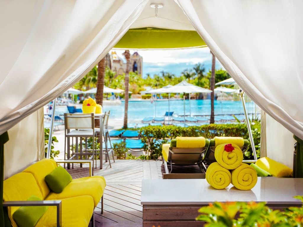 An Introvert’s Guide to Atlantis Paradise Island | Islands