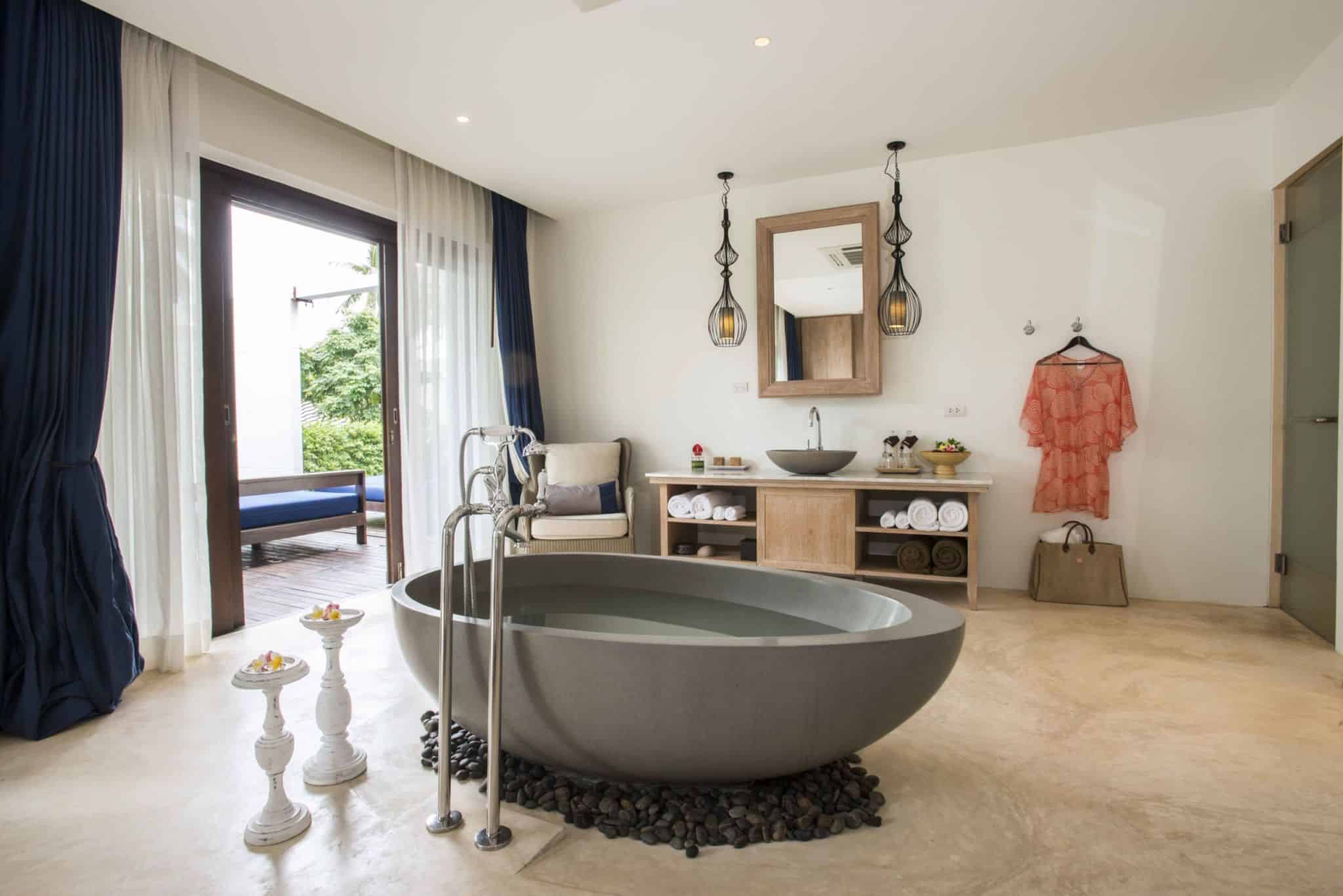 6 Bathrooms with the Best Views Ever | Best Luxury Resort Suites | Best ...