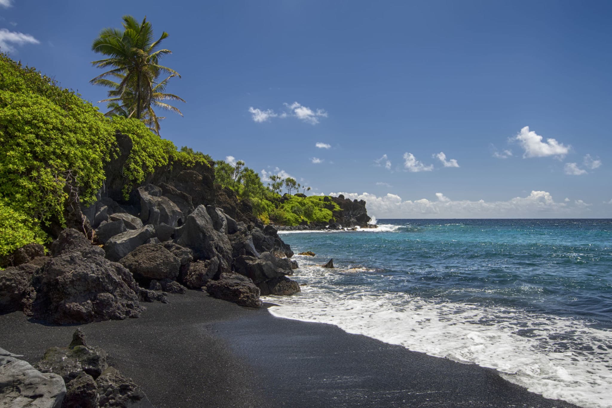 10 Beaches with Black, Orange, and Even Green Sand | Islands