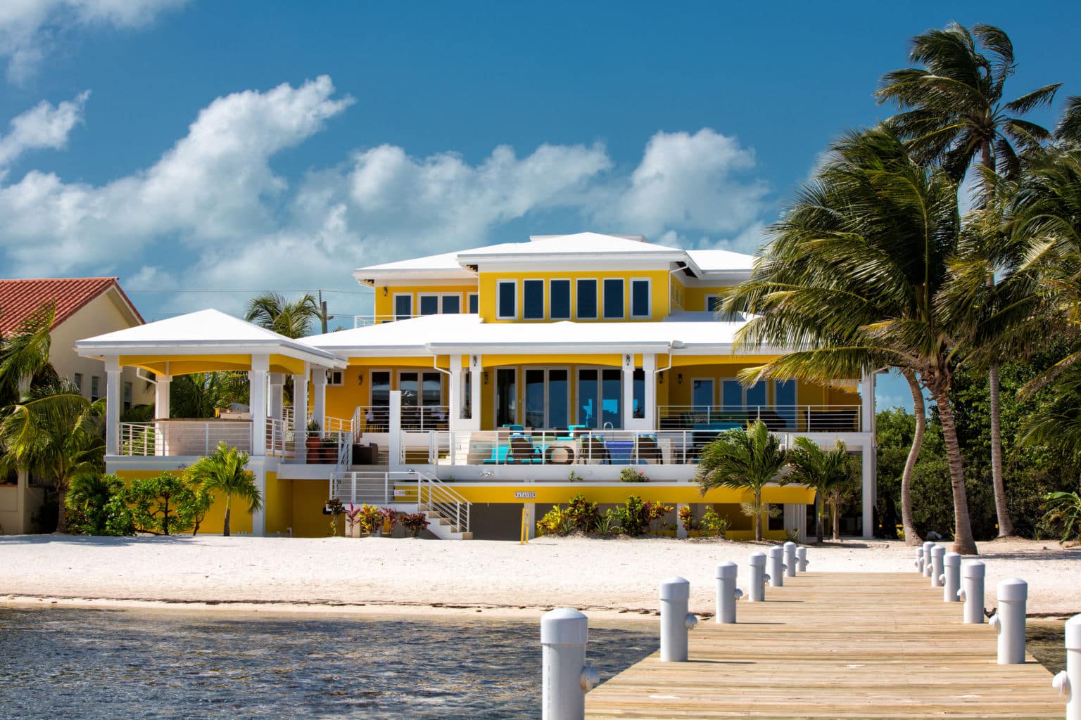 10 Island Real Estate Tips for Moving to an Island | How to Move to an ...