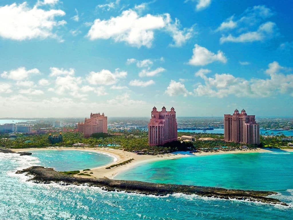9 Reasons to Tie the Knot at The Cove at Atlantis Paradise Island | Islands