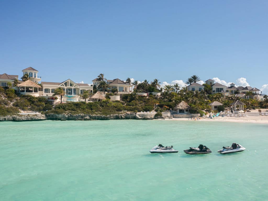 Vacation Like a Rock Star at the Estate Formerly Owned by Prince | Islands